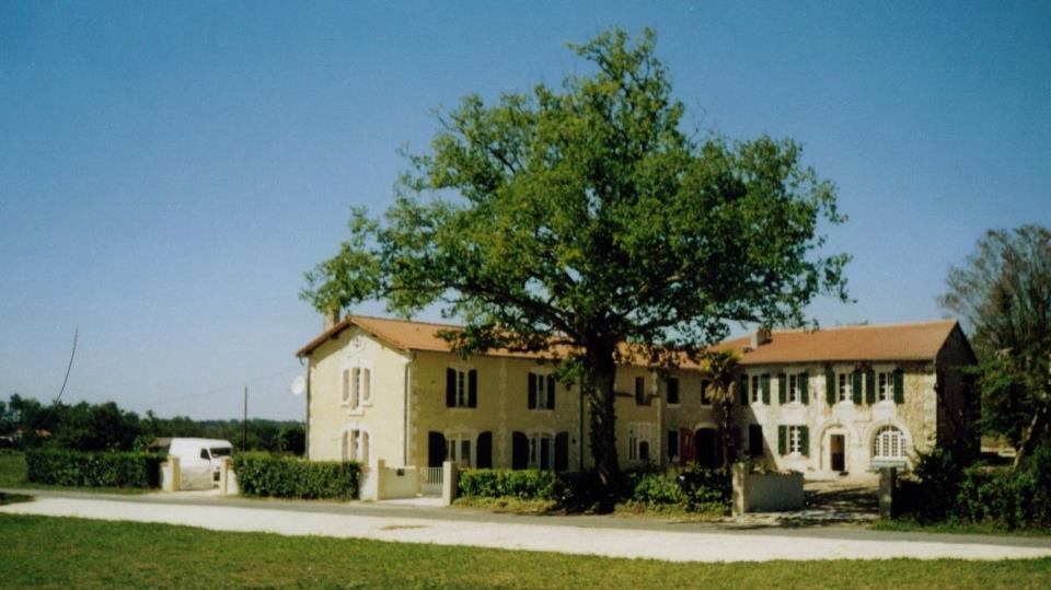 Voluntourism Spotlight: La Giraudiere, Brossac, France