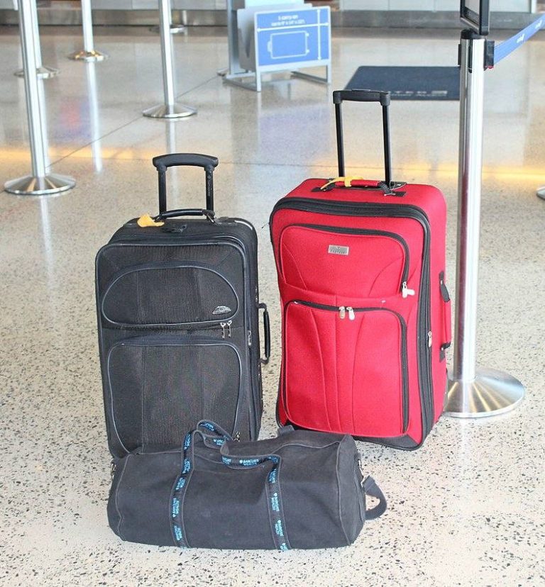 Travel Tip: Airlines May Refund You if Luggage Delays Exceed 12 Hours