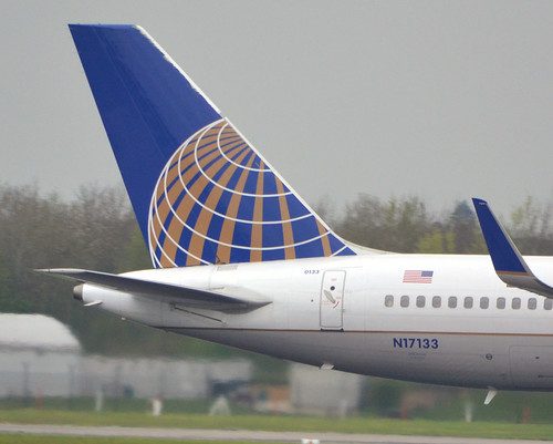 Why You Should Look at the Tail Number - Peter Greenberg Travel Detective