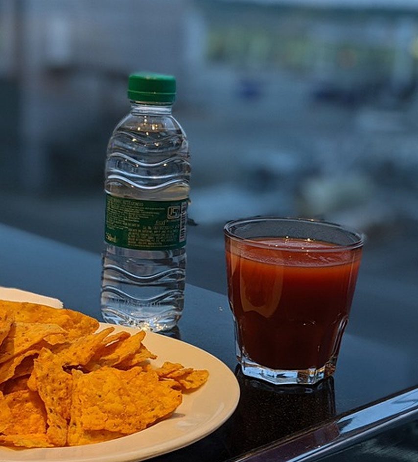 How Much Food and Beverage Costs Differ By Airport - Peter Greenberg ...